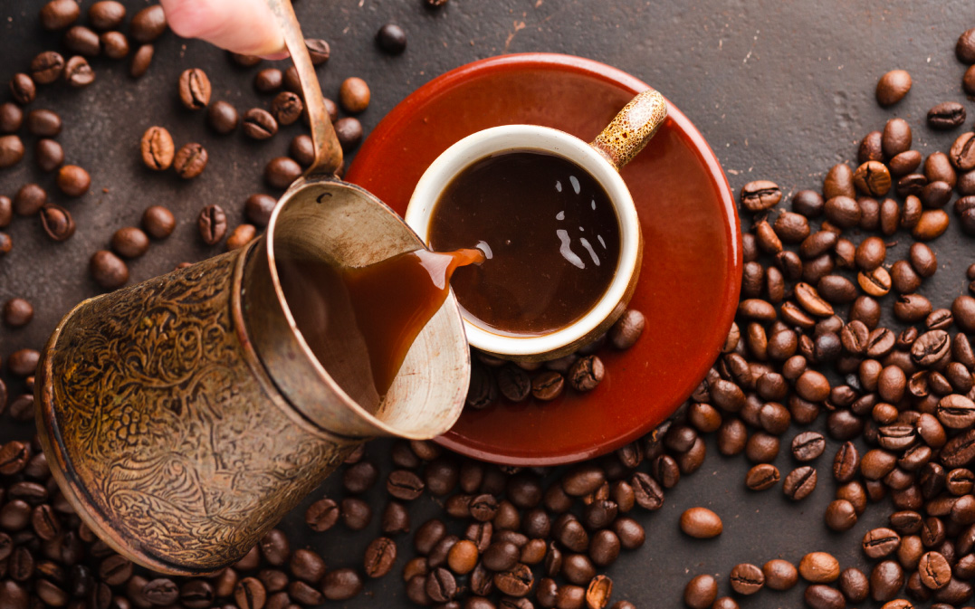 Παραδοσιακός ελληνικός καφές, αρωματικός φίλτρου, μοναδικά χαρμάνια και ...